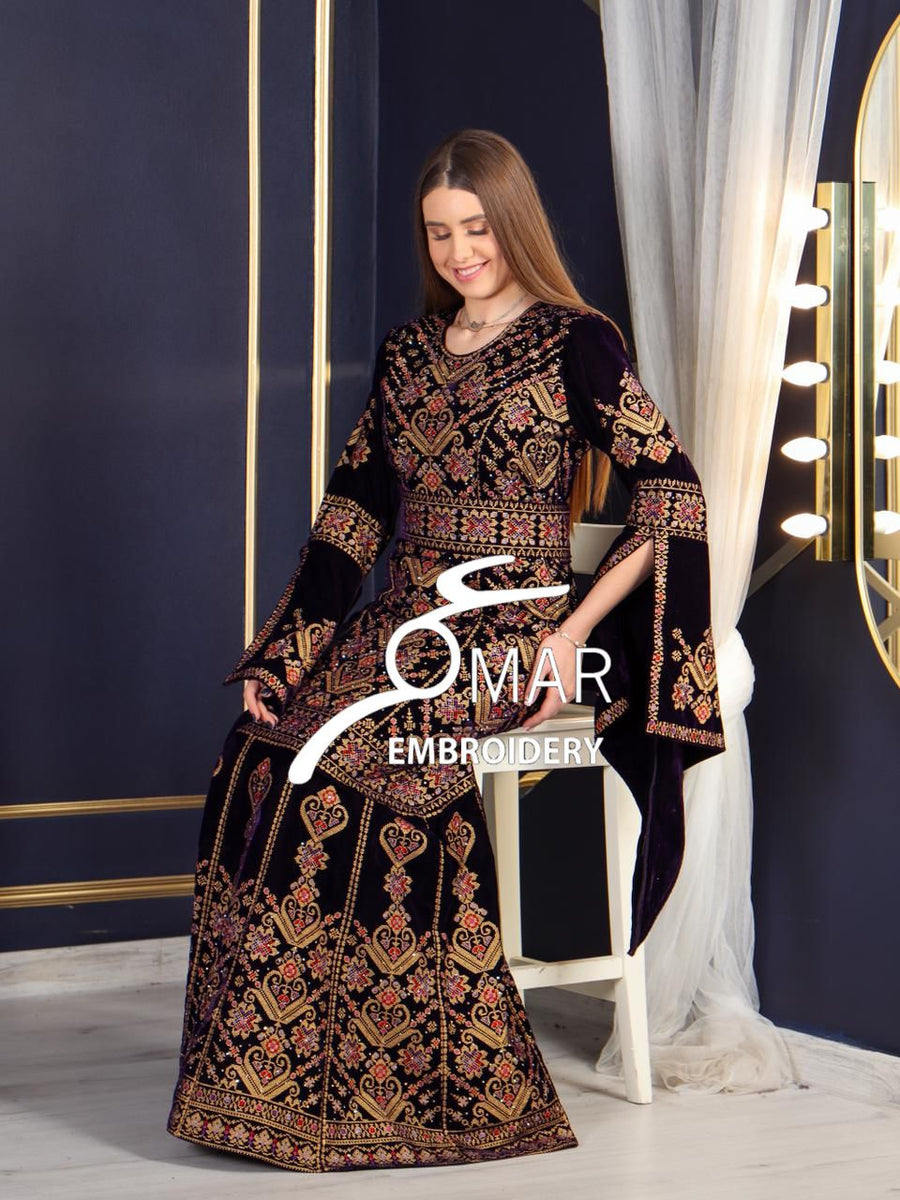 Purple Luxury Mermaid Gold Embroidery Velvet Thoub – OMAREmbroidery